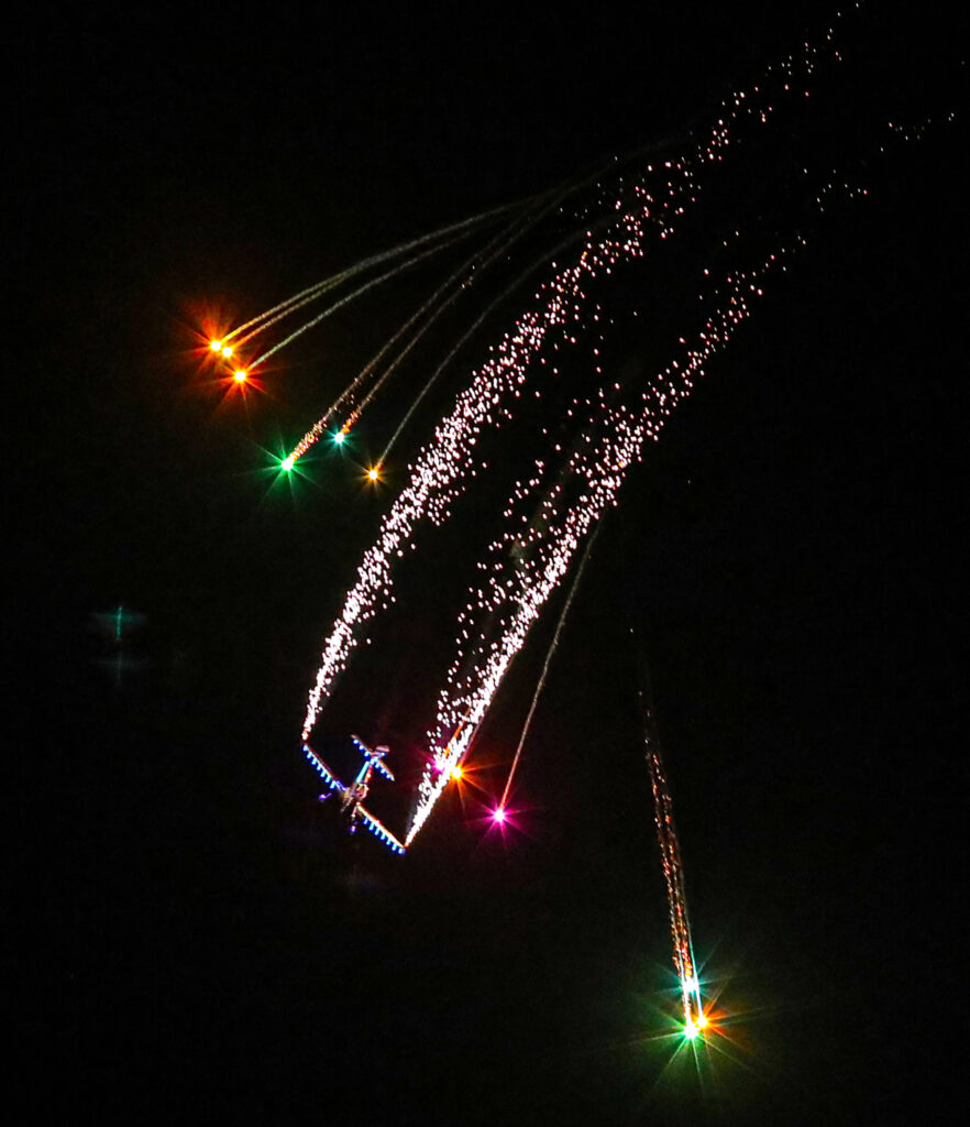 GALLERY - EAA AirVenture Night Airshow And Fireworks - KFIZ News-Talk ...