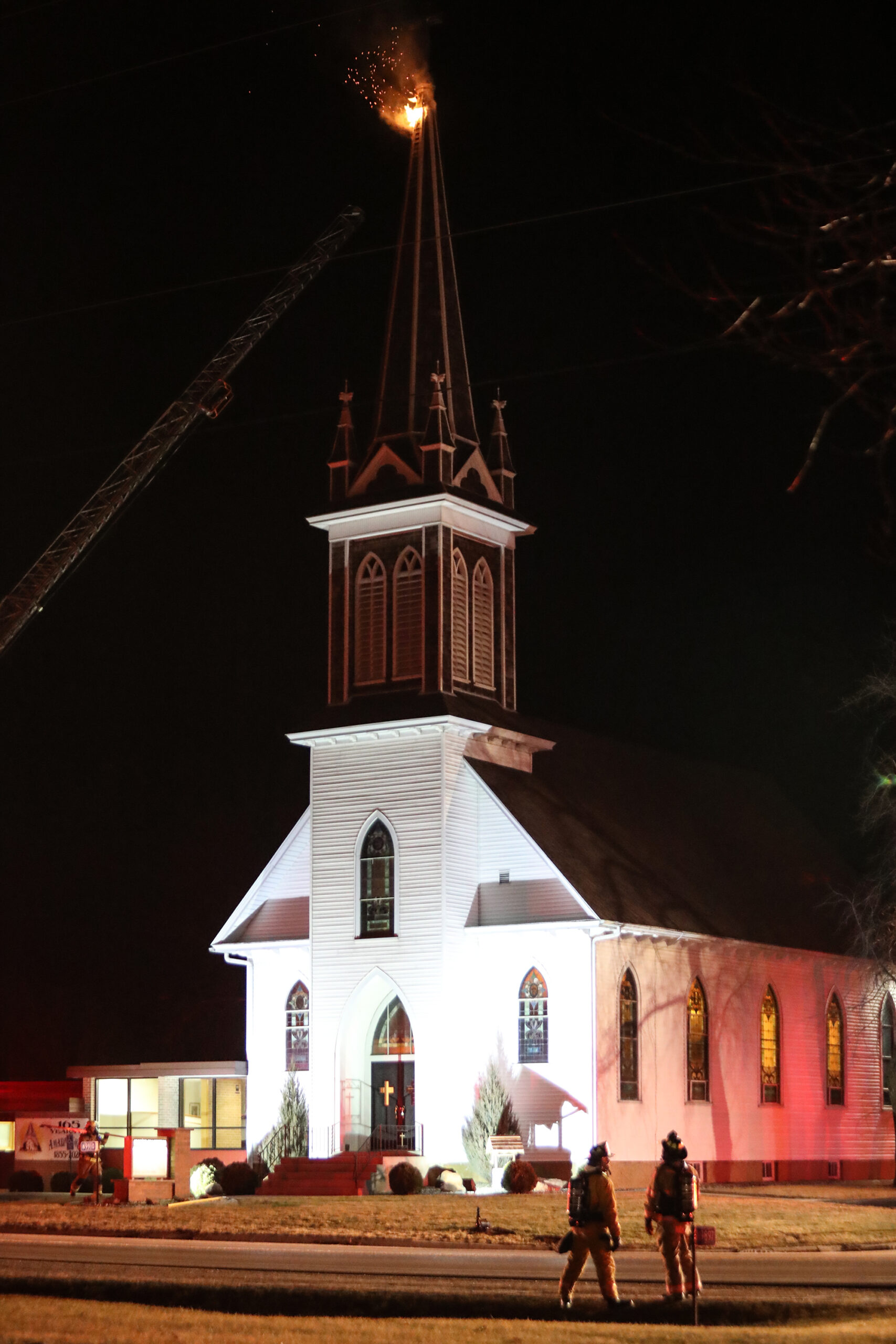 Multiple Fire Departments Respond For Church Fire - KFIZ News-Talk 1450 AM