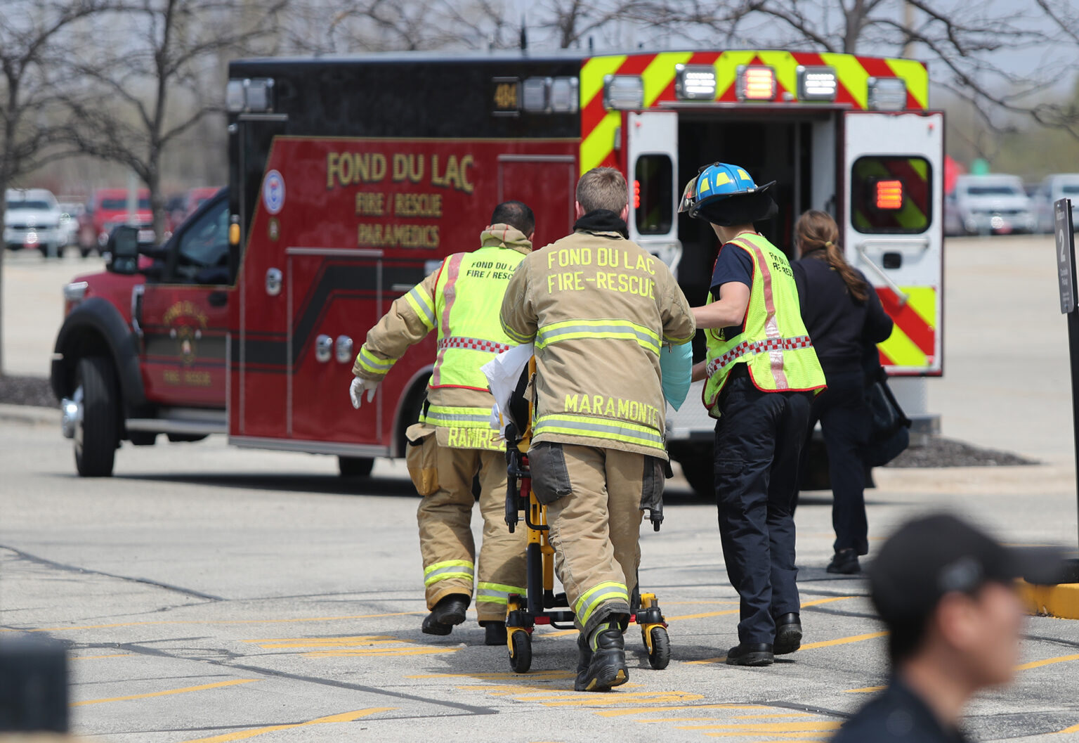 PHOTOS: 8 injured, 1 Critical At Car Vs Building Crash At Verizon Store ...