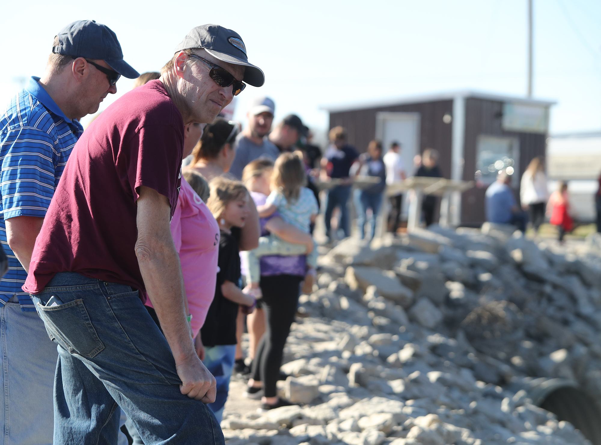 PHOTOS: Sturgeon Spawning on the Wolf River in Shiocton - KFIZ News ...
