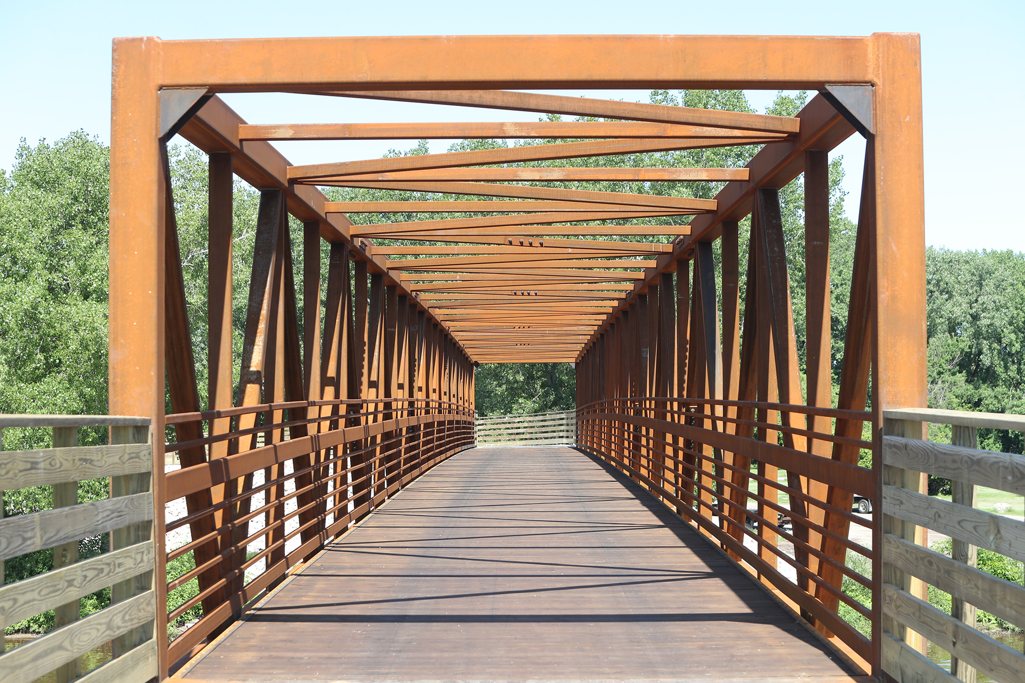 PHOTOS: Pedestrian bridge connecting Lakeside Park East and West ...