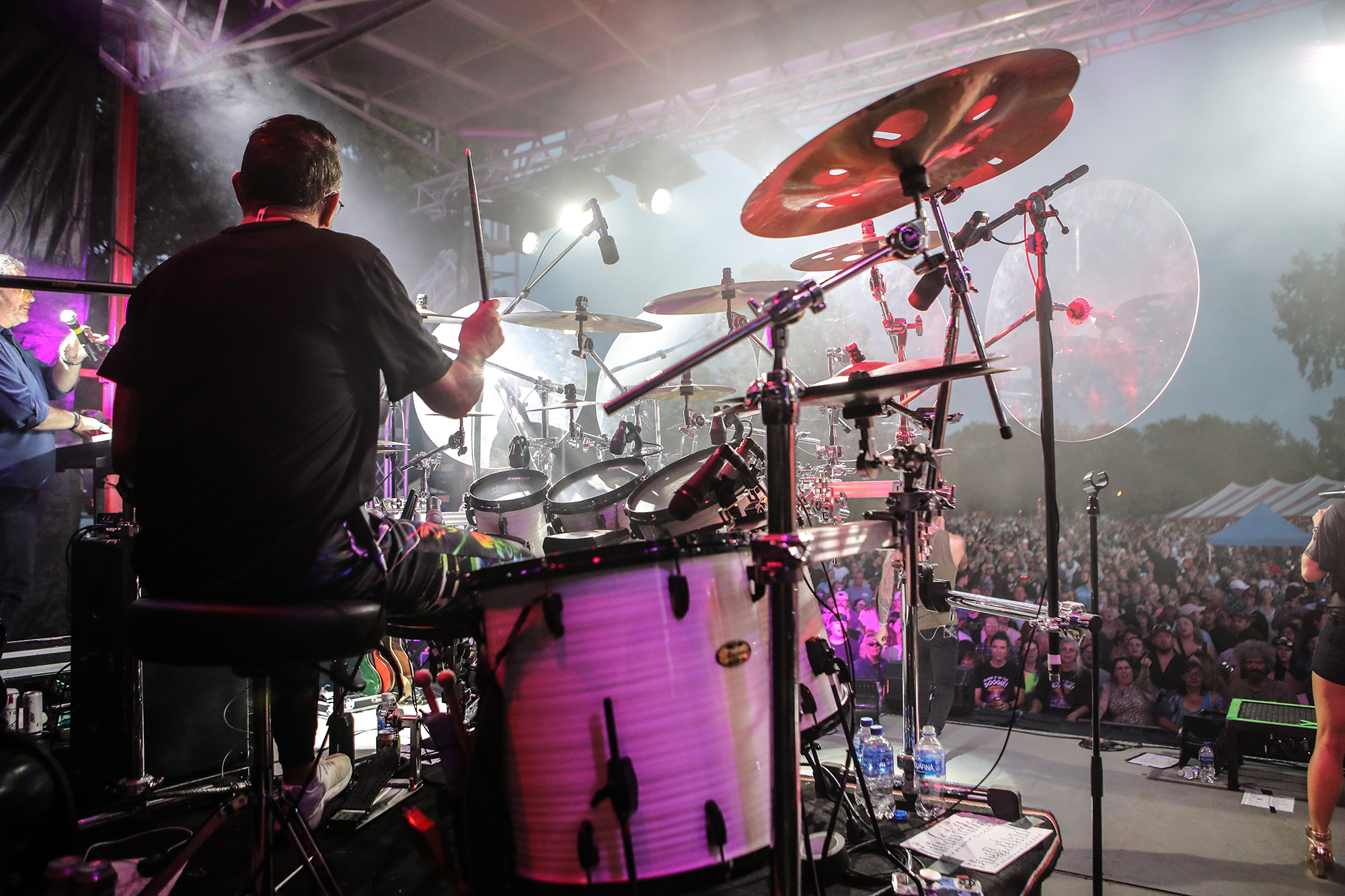 PHOTOS: Boogie and the Yo Yoz at Walleye Weekend - KFIZ News-Talk 1450 AM