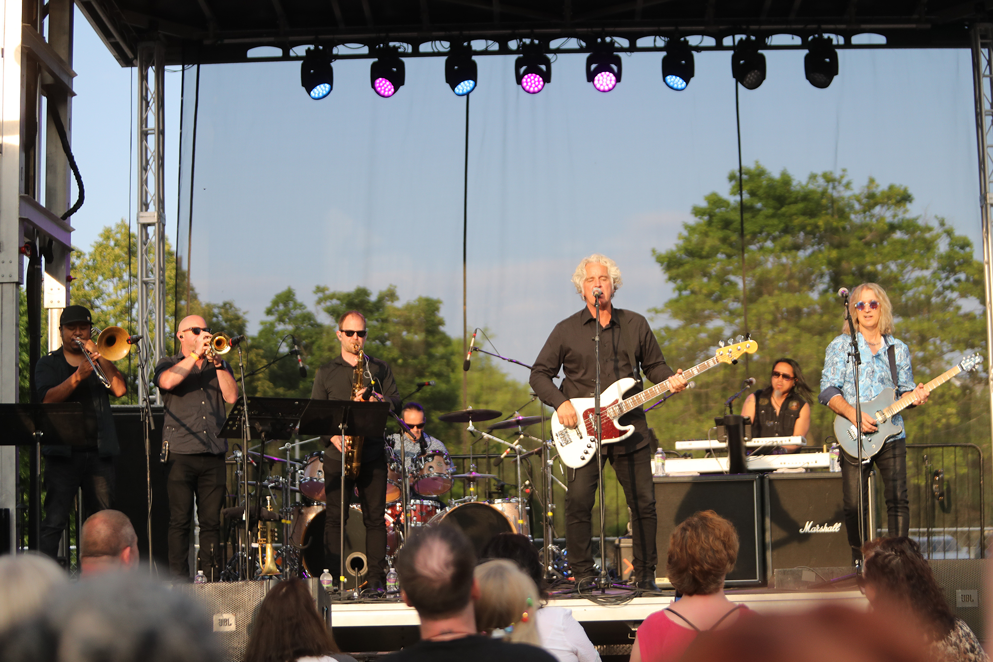 PHOTOS: Jason Scheff, former singer of Chicago and Tommy De Carlo ...