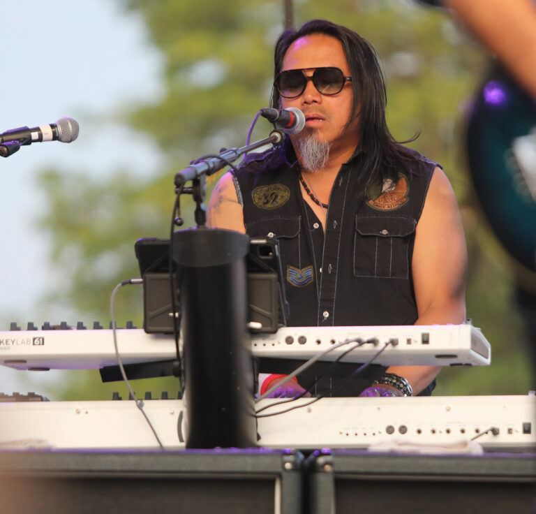 PHOTOS: Jason Scheff, former singer of Chicago and Tommy De Carlo ...