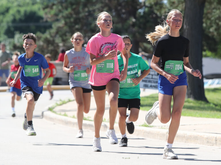 PHOTOS: Walleye Weekend 2026 kids 1 mile run - KFIZ News-Talk 1450 AM